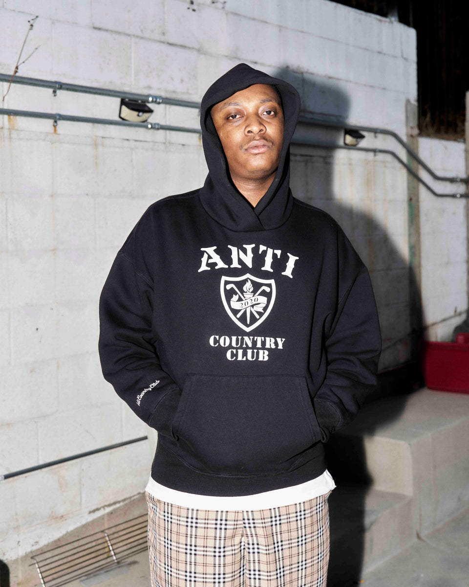 ANTi COUNTRY CLUB COLLEGE LOGO HOODIE - BLACK - – ANTi COUNTRY CLUB TOKYO